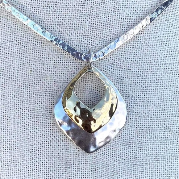 Grace & Heart | Jewelry | Grace Heart Davina Pendant | Poshmark